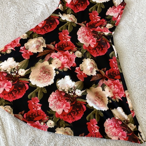 Rue21 | Dresses | Rue 2 Flower Print Skater Dress | Poshmark